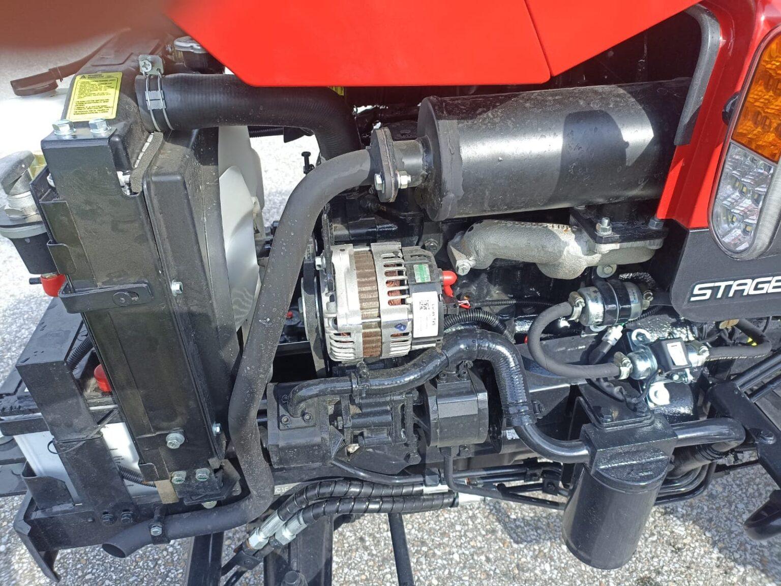 Captain 263 mit Frontlader FL 5×5 - Baumaschinen Aschauer 🚜