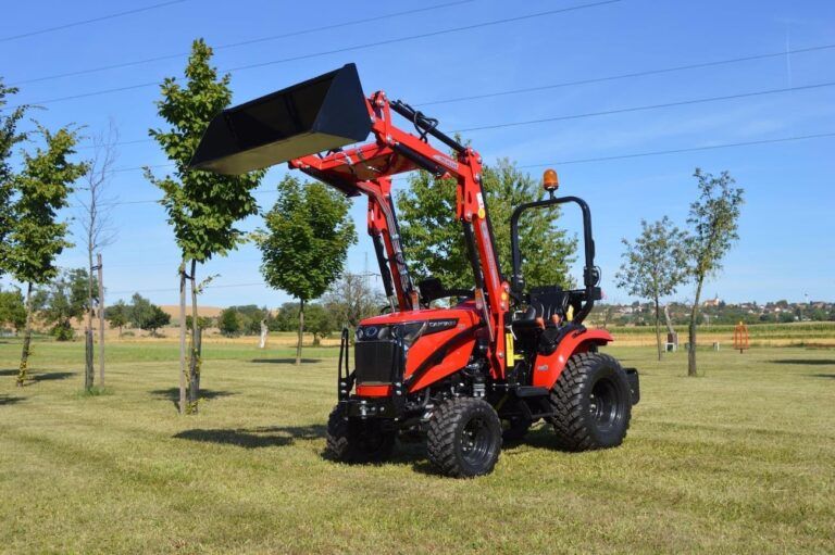 Captain 263 mit Frontlader FL 5×5 - Baumaschinen Aschauer 🚜